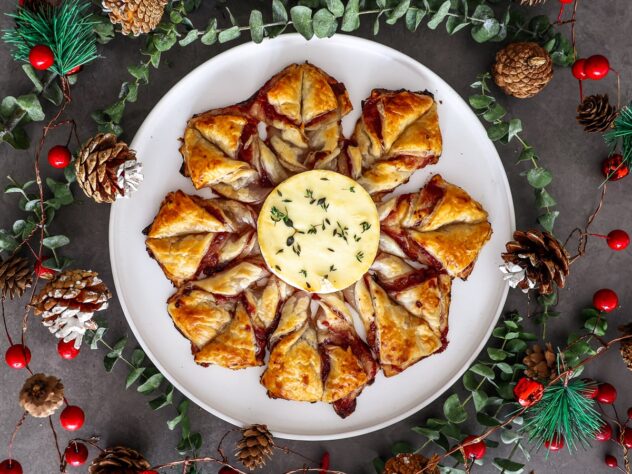 Puff Pastry Snowflake (Savory OR Sweet!) | Indulgent Eats - Dining ...