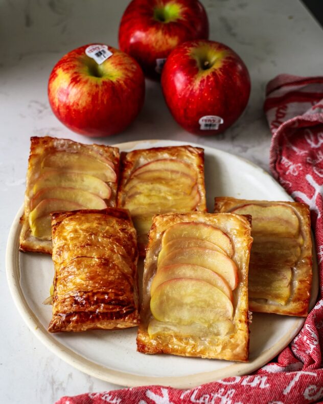 Viral Upside Down Puff Pastry Tarts with Envy Apples | Indulgent Eats ...